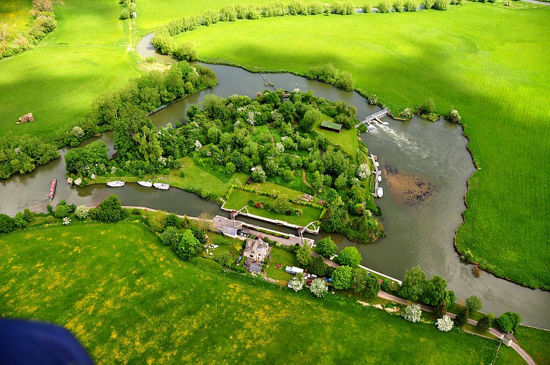 Oxford King’s Lock - Places to See Around Oxford + Walks